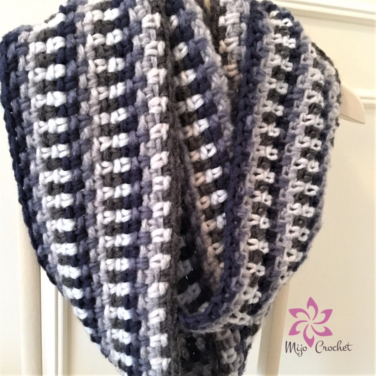 Chunky Infinity Shawl / Infinityhalsduk – Mijo Crochet
